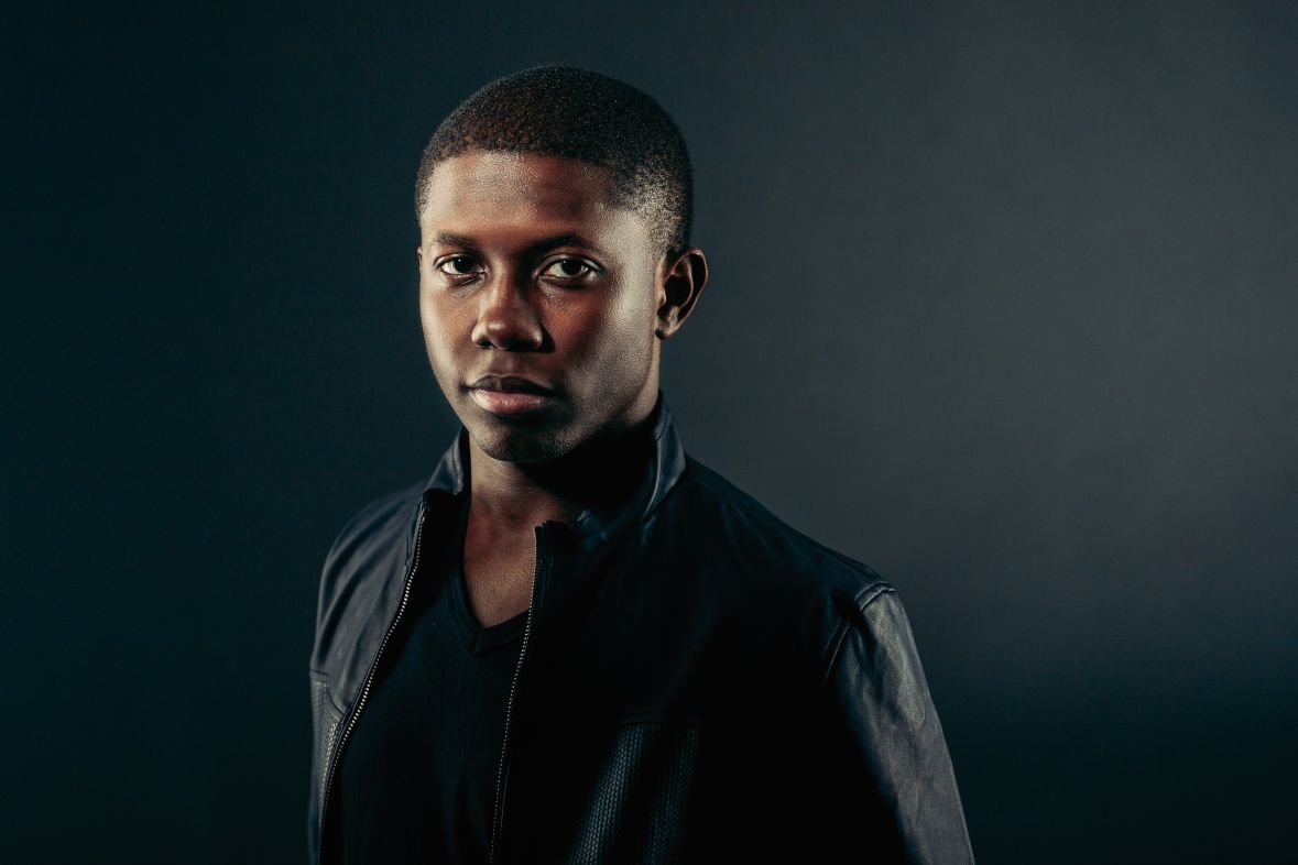 “Obsession”: The Electrifying Collaboration Between Apollo Nash and Danni Baylor - Songs Magazine